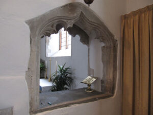 Easter sepulchre – Canterbury Historical and Archaeological Society